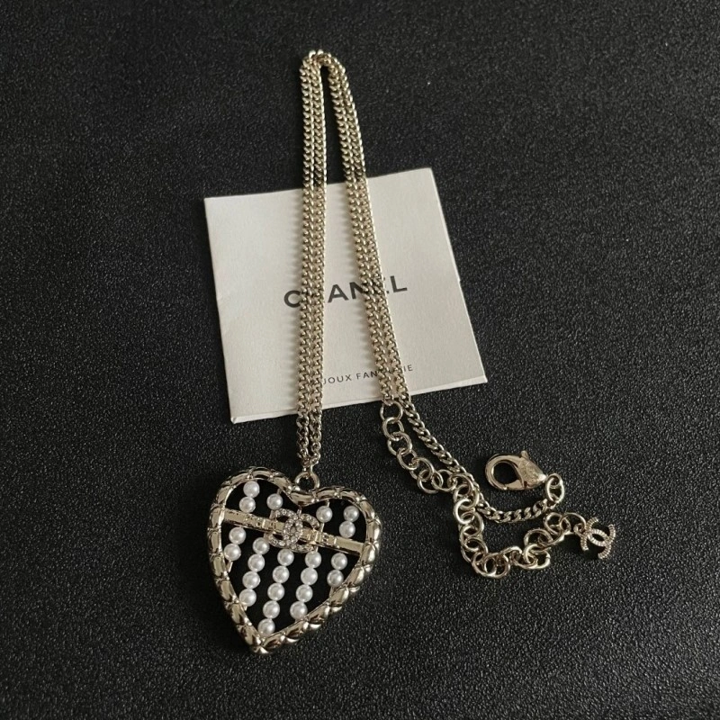 Brand-authenticated Chanel Necklaces