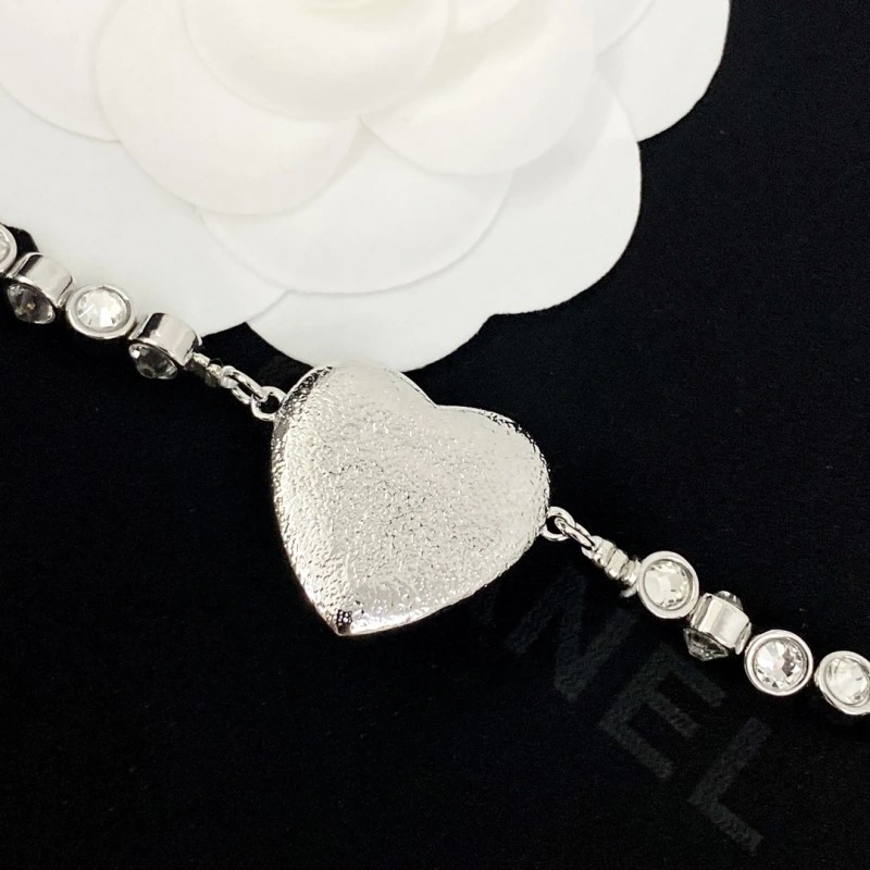 Value-priced Chanel Necklaces