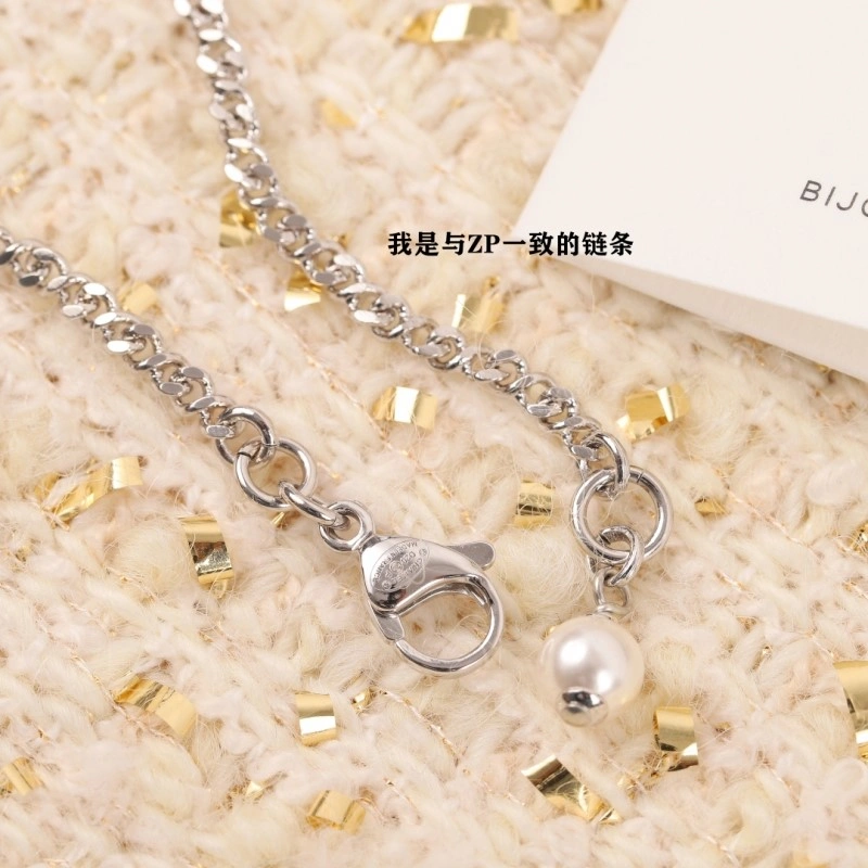 Inexpensive Chanel Necklaces