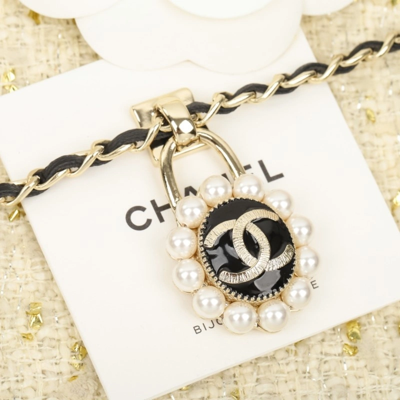 Low-cost Chanel Necklaces