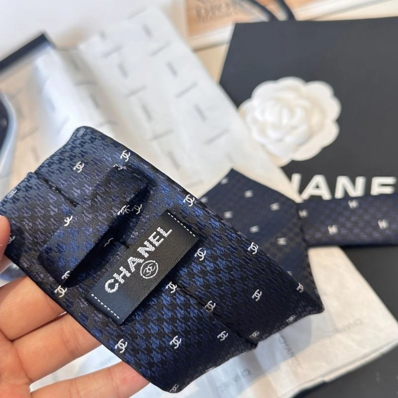 Mirror quality Chanel Neckties