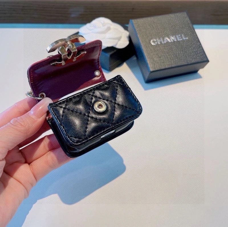 Accurate model Chanel Ornaments