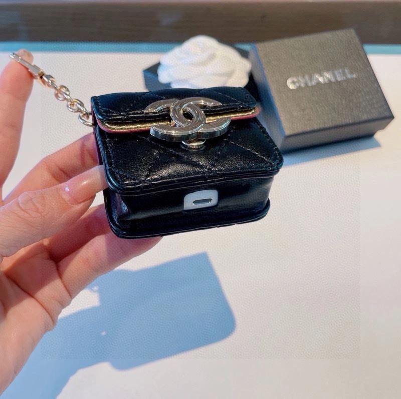 Accurate model Chanel Ornaments