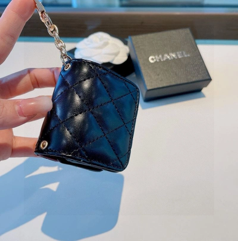 Accurate model Chanel Ornaments