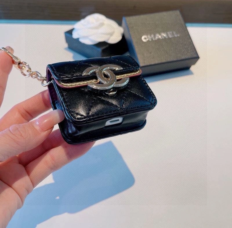 Accurate model Chanel Ornaments