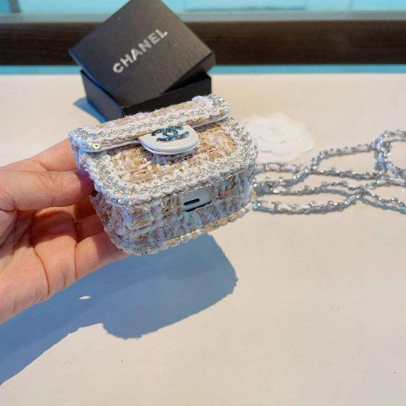 Top match Chanel Ornaments