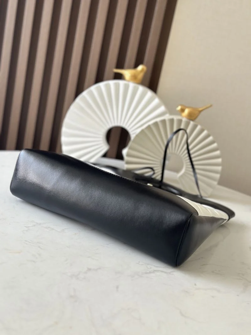 Brand-original Chanel Other Stachel Bags