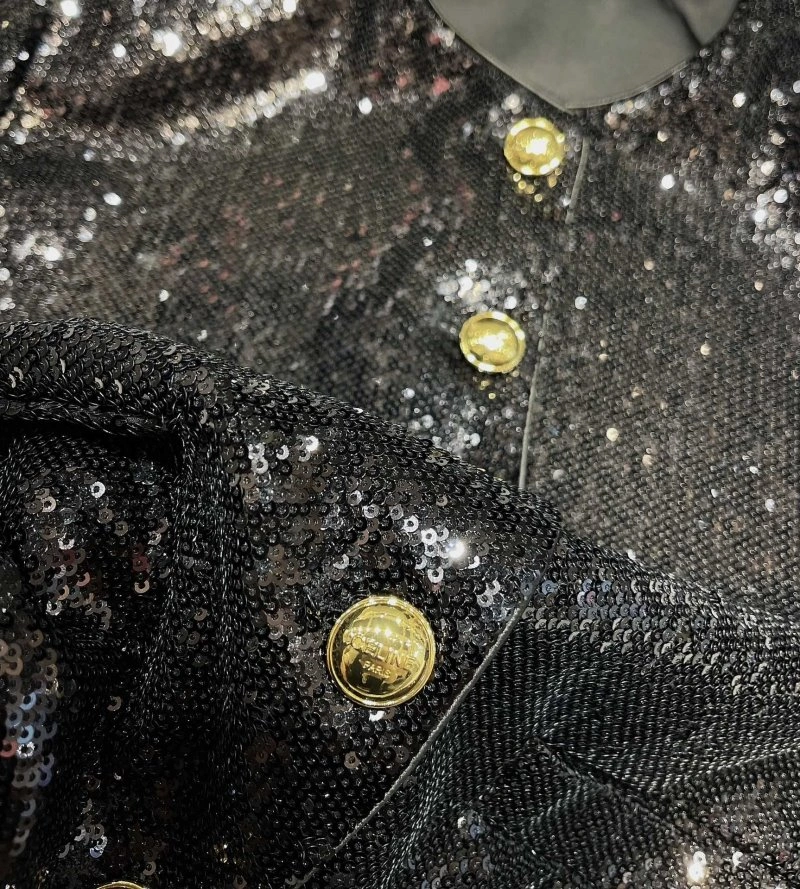 Top match Chanel Outwear