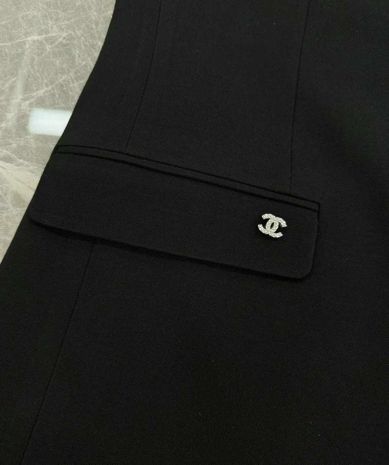 Exact replica Chanel Outwear