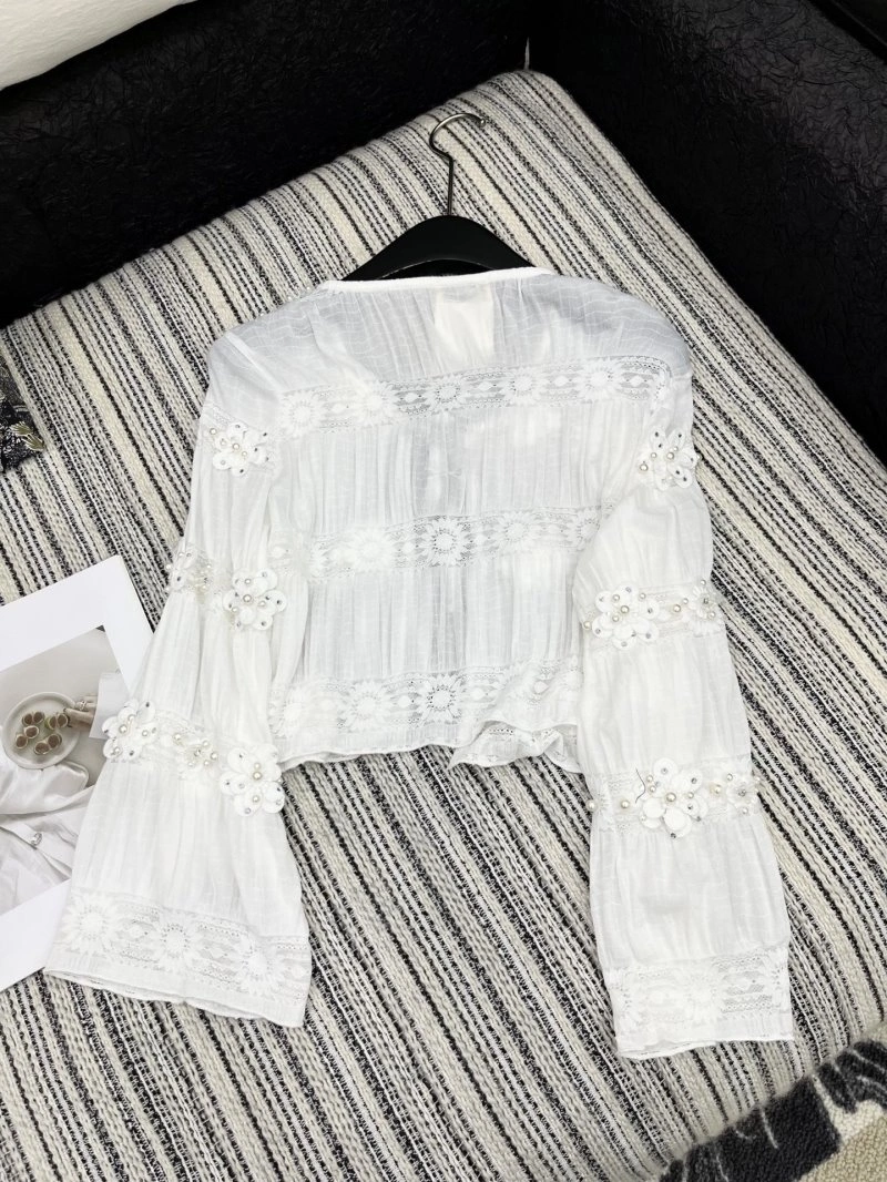 Bargain Chanel Outwear
