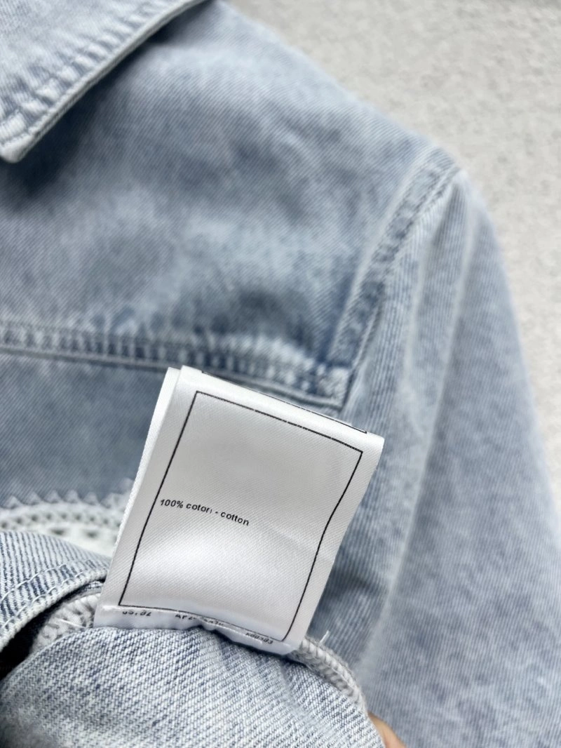 Top mirror Chanel Outwear