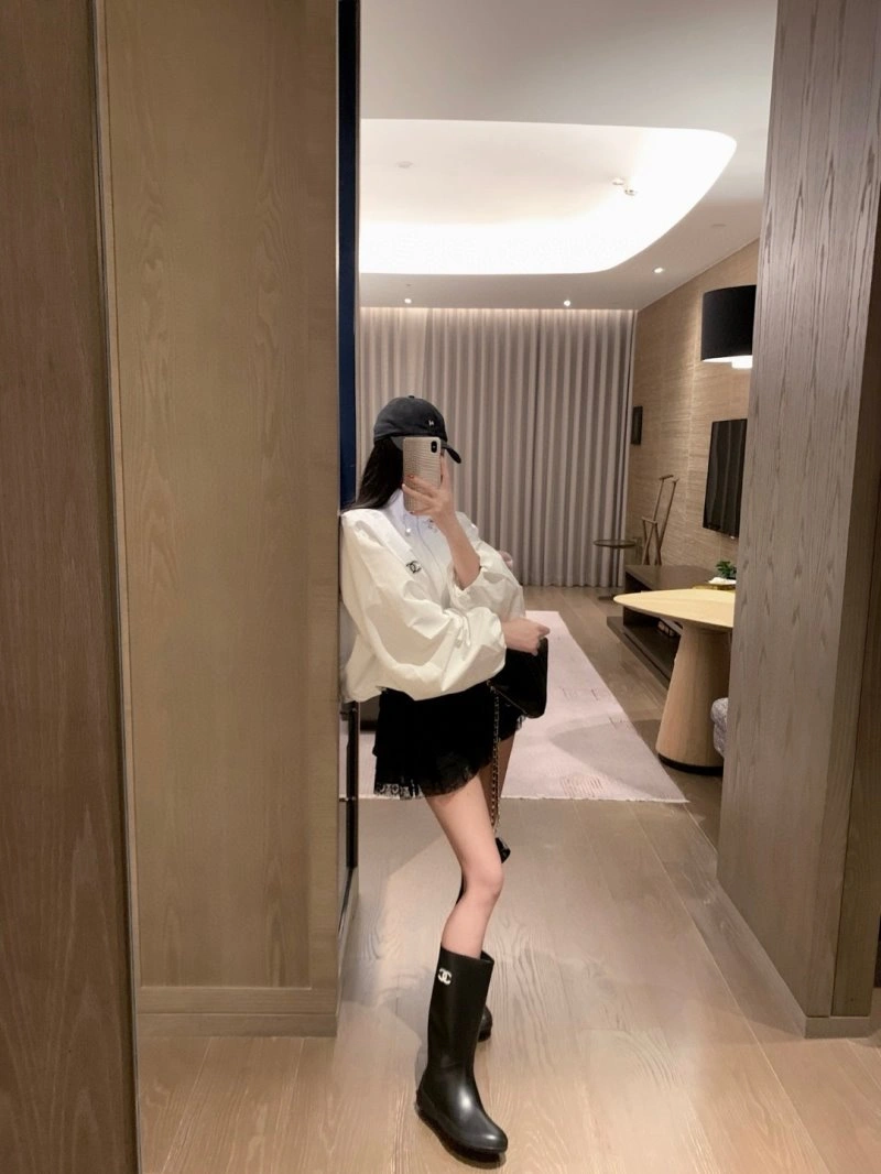 High fidelity Chanel Outwear