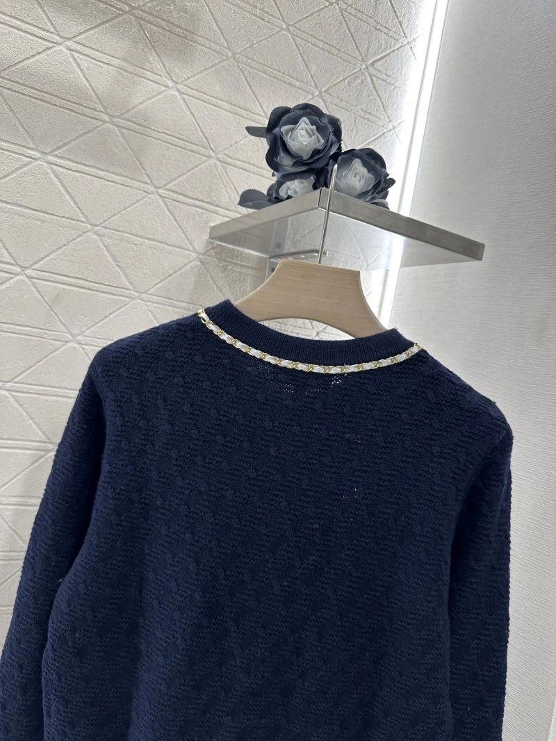 Official Chanel Outwear