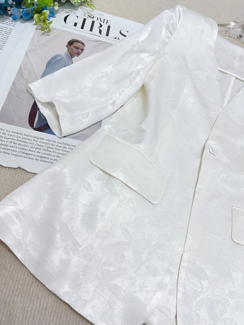 Legit Chanel Outwear