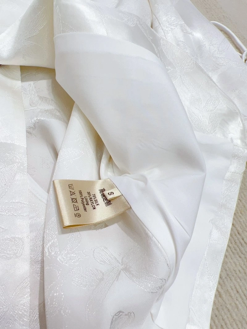 Legit Chanel Outwear