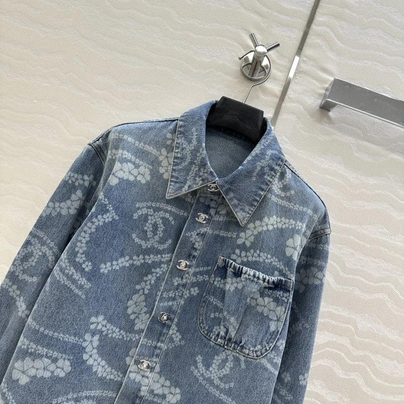 Official Chanel Outwear