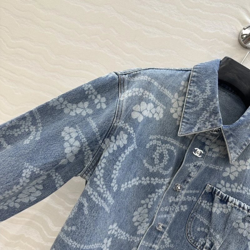 Official Chanel Outwear