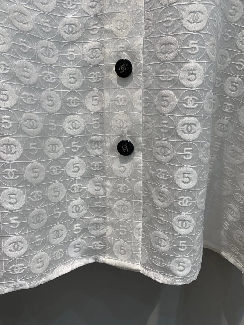 Official Chanel Outwear