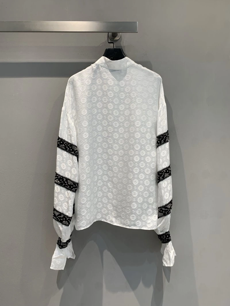 Official Chanel Outwear