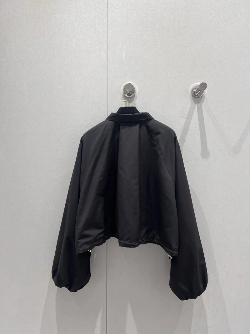 Top match Chanel Outwear