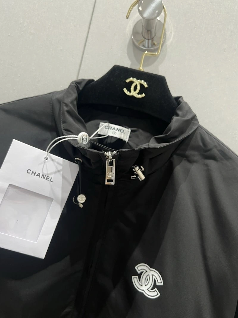 Top match Chanel Outwear