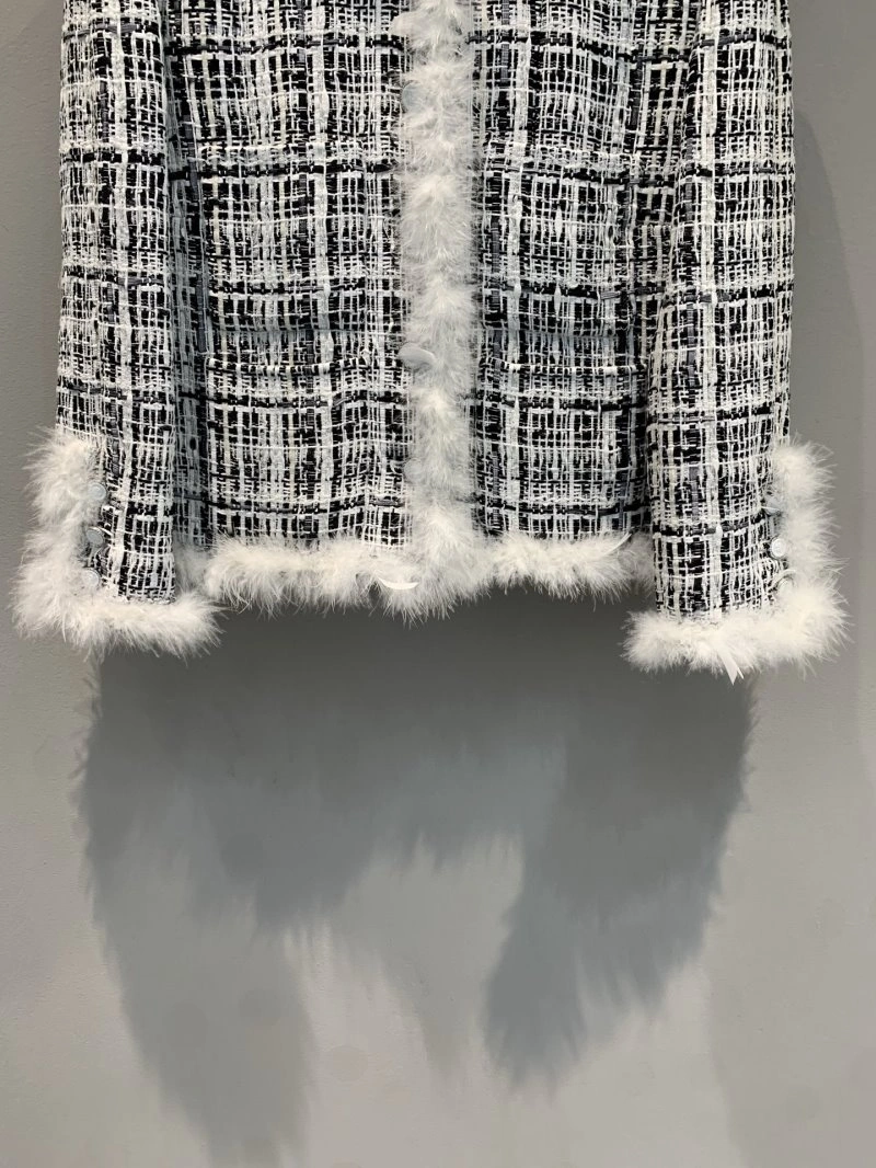 Bargain Chanel Outwear