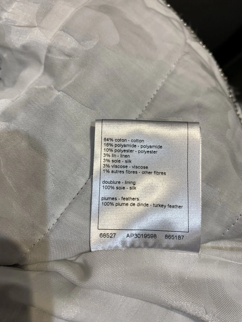 Bargain Chanel Outwear
