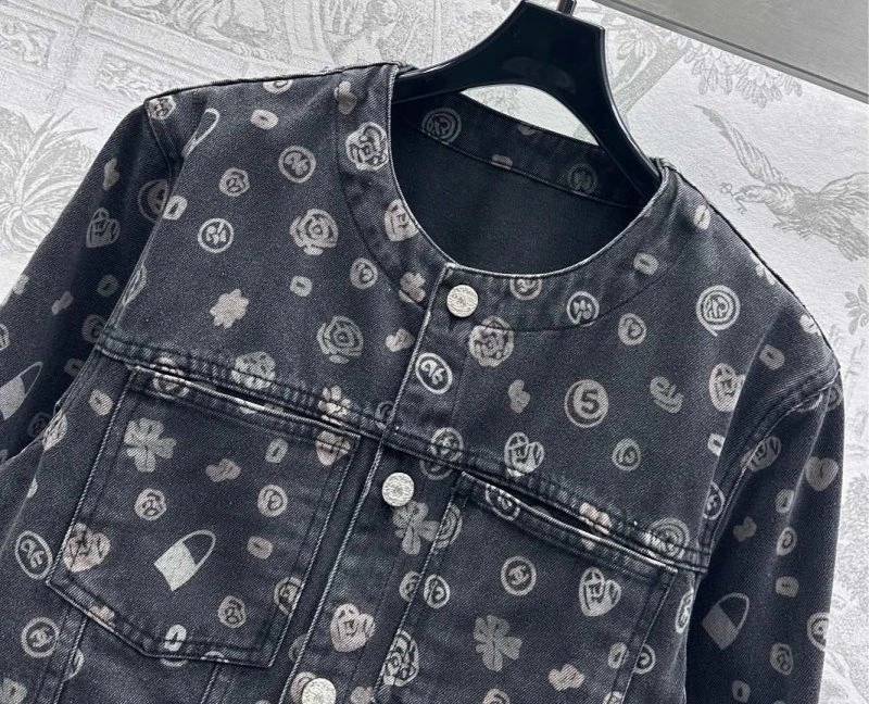 Original Chanel Outwear
