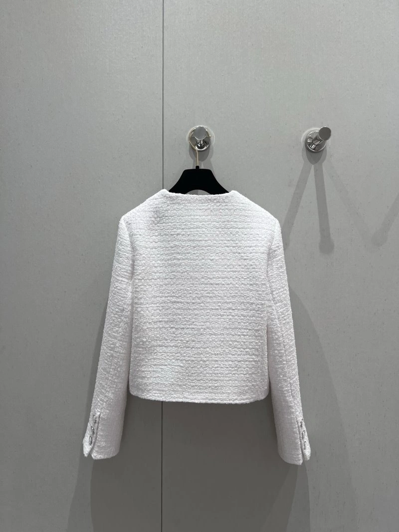 Bargain Chanel Outwear
