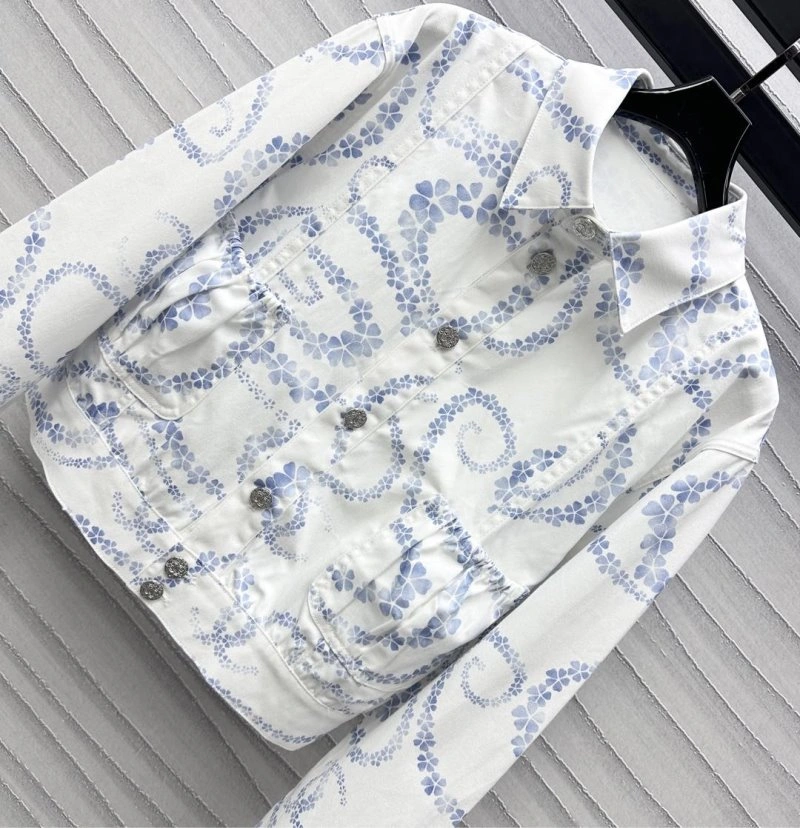 Discounted Chanel Outwear