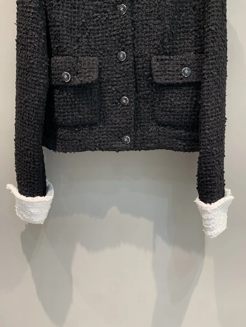 Legit Chanel Outwear