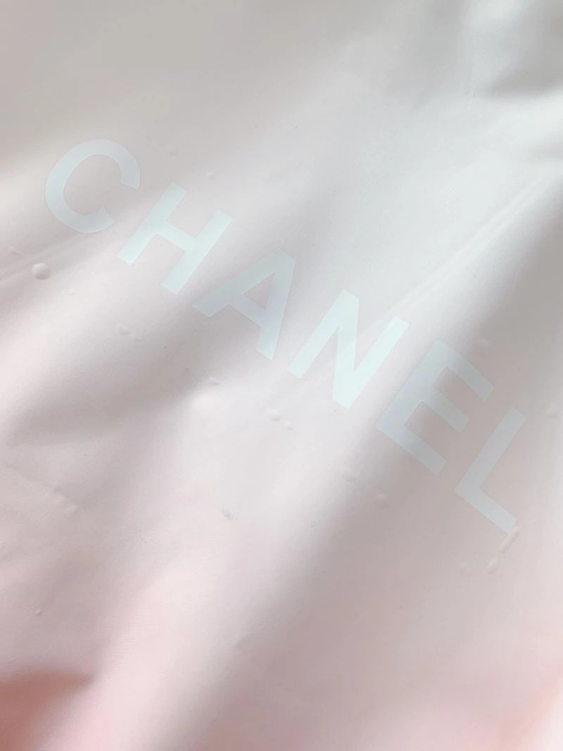 Bargain Chanel Outwear