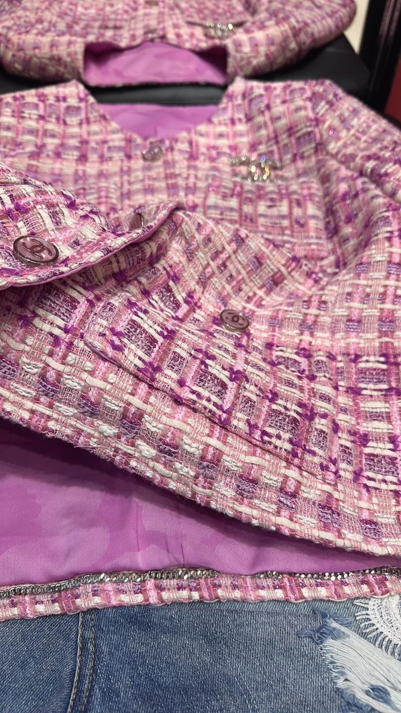 Legit Chanel Outwear