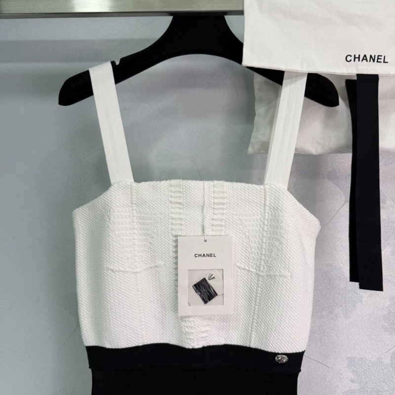 Brand-original Chanel Outwear