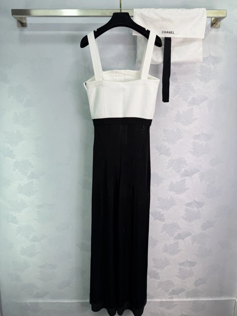 Brand-original Chanel Outwear