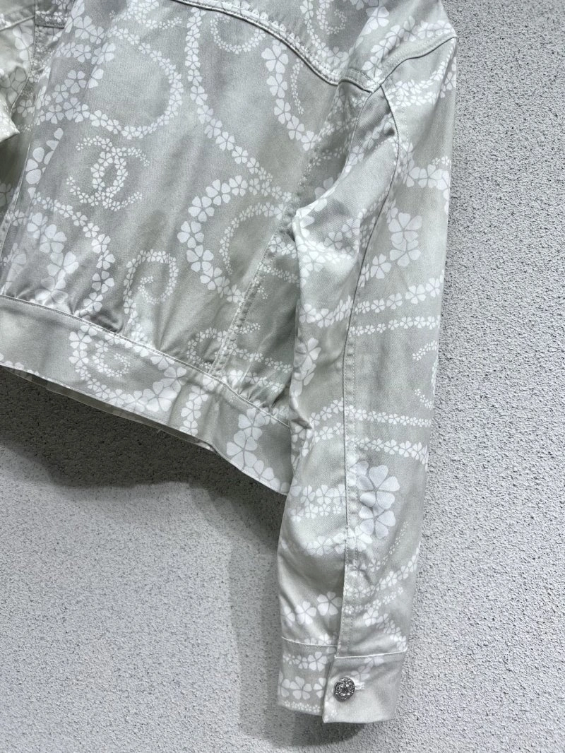 High accuracy Chanel Outwear