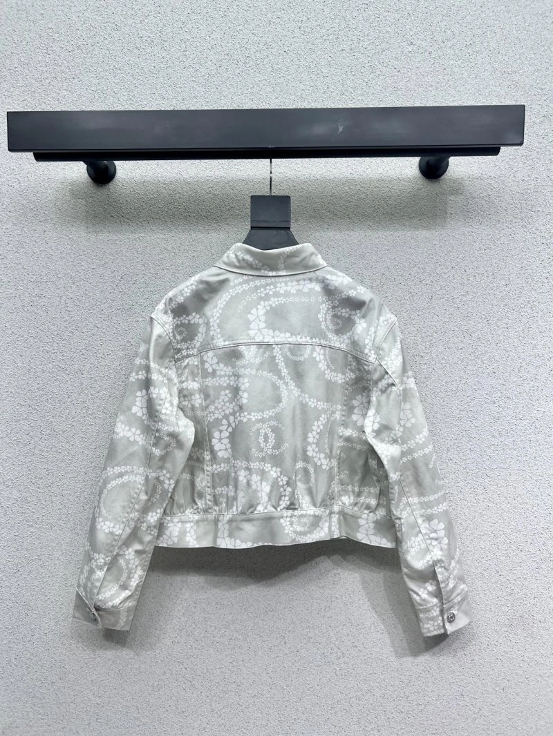 High accuracy Chanel Outwear