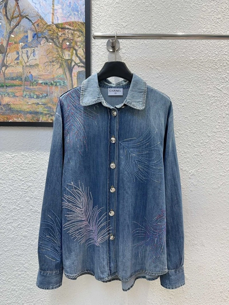 High accuracy Chanel Outwear