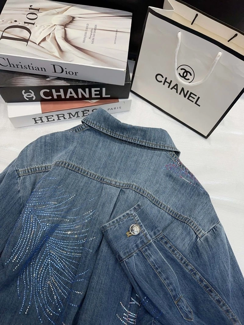 High accuracy Chanel Outwear