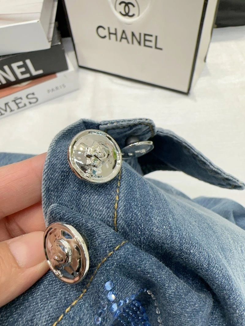 High accuracy Chanel Outwear