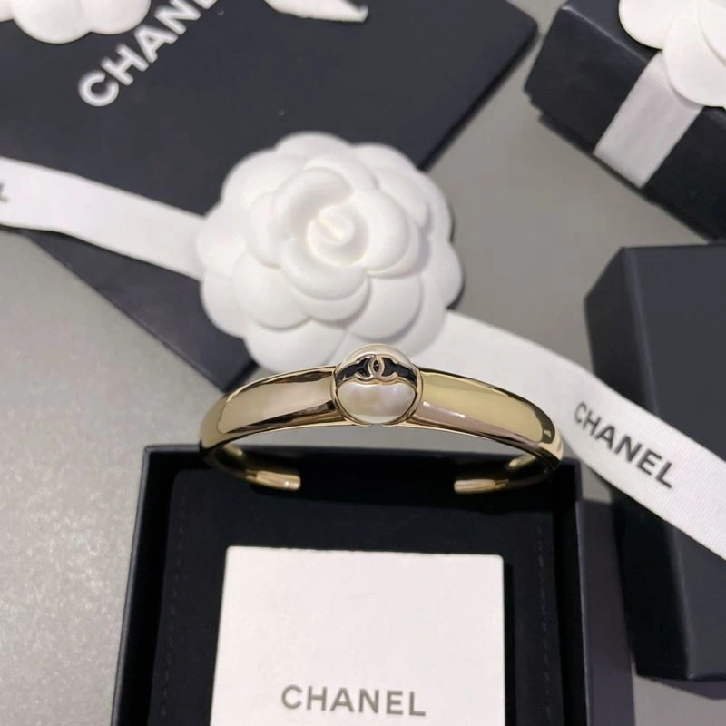Inexpensive Chanel Rings