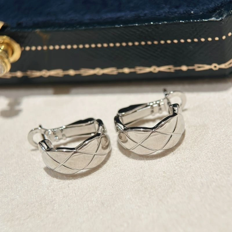 Discounted Chanel Rings