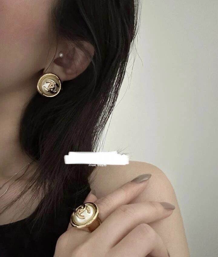 Brand-original Chanel Rings