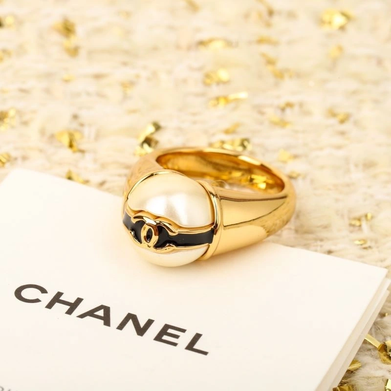 Brand-authenticated Chanel Rings