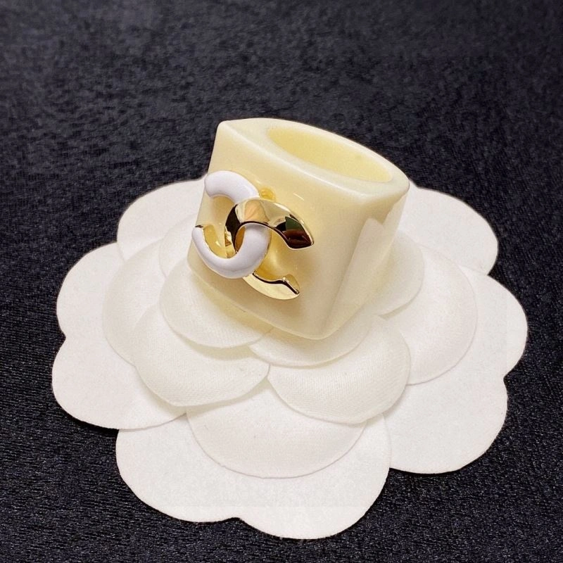 Bargain Chanel Rings