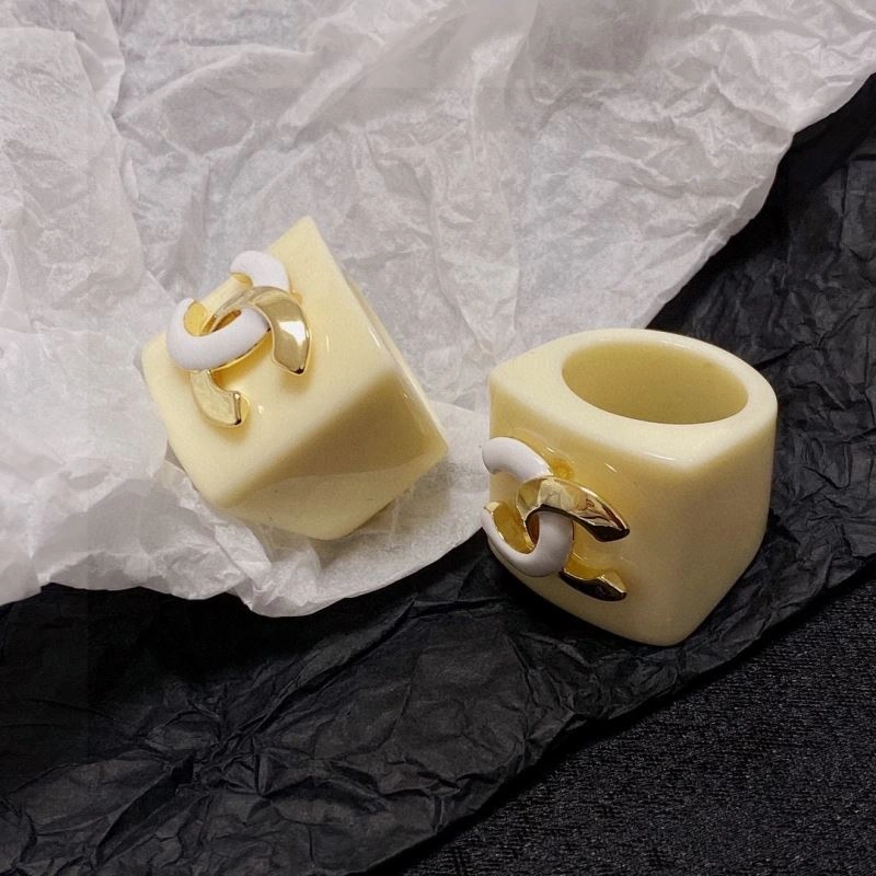 Bargain Chanel Rings
