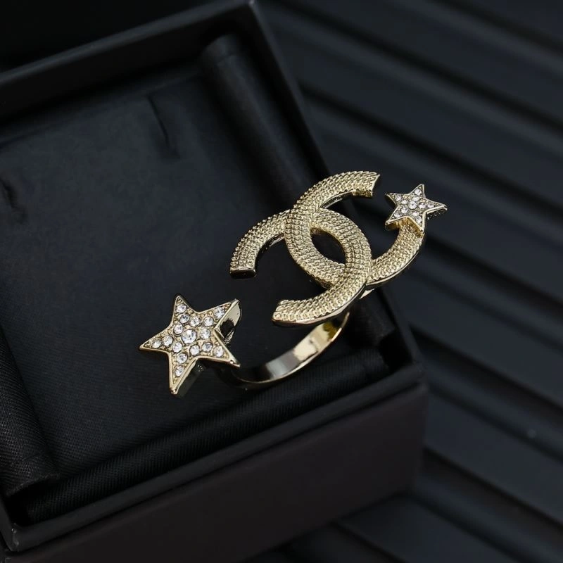 Low-cost Chanel Rings