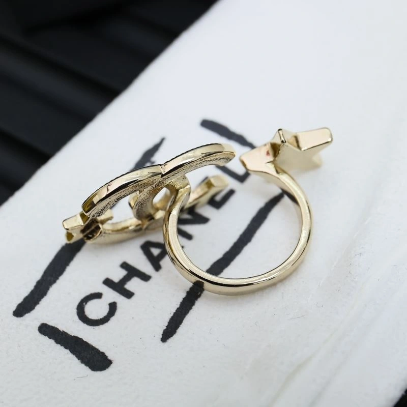 Low-cost Chanel Rings