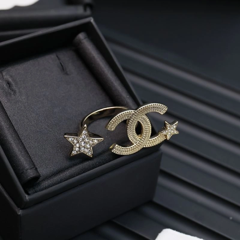 Low-cost Chanel Rings