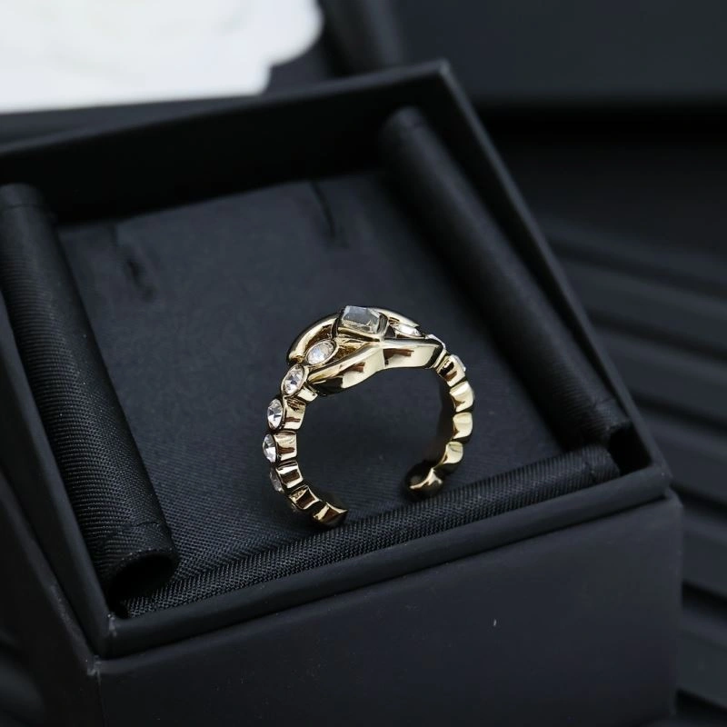 Low-cost Chanel Rings